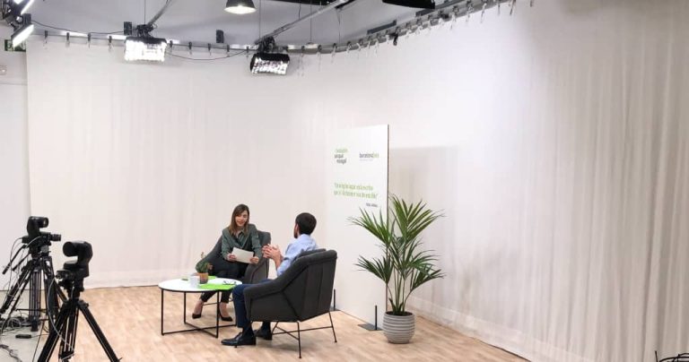 5 Consejos para grabar una entrevista - Avisual Studios